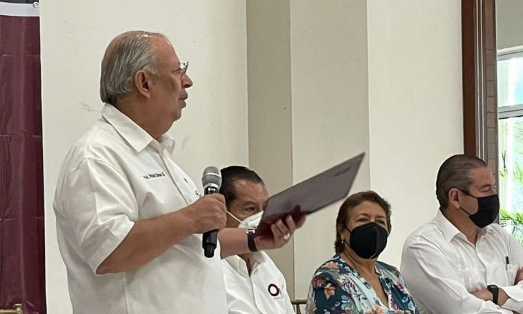 Acusa Ochoa Guzmán corrupción y venta de plazas en el SNTE ...